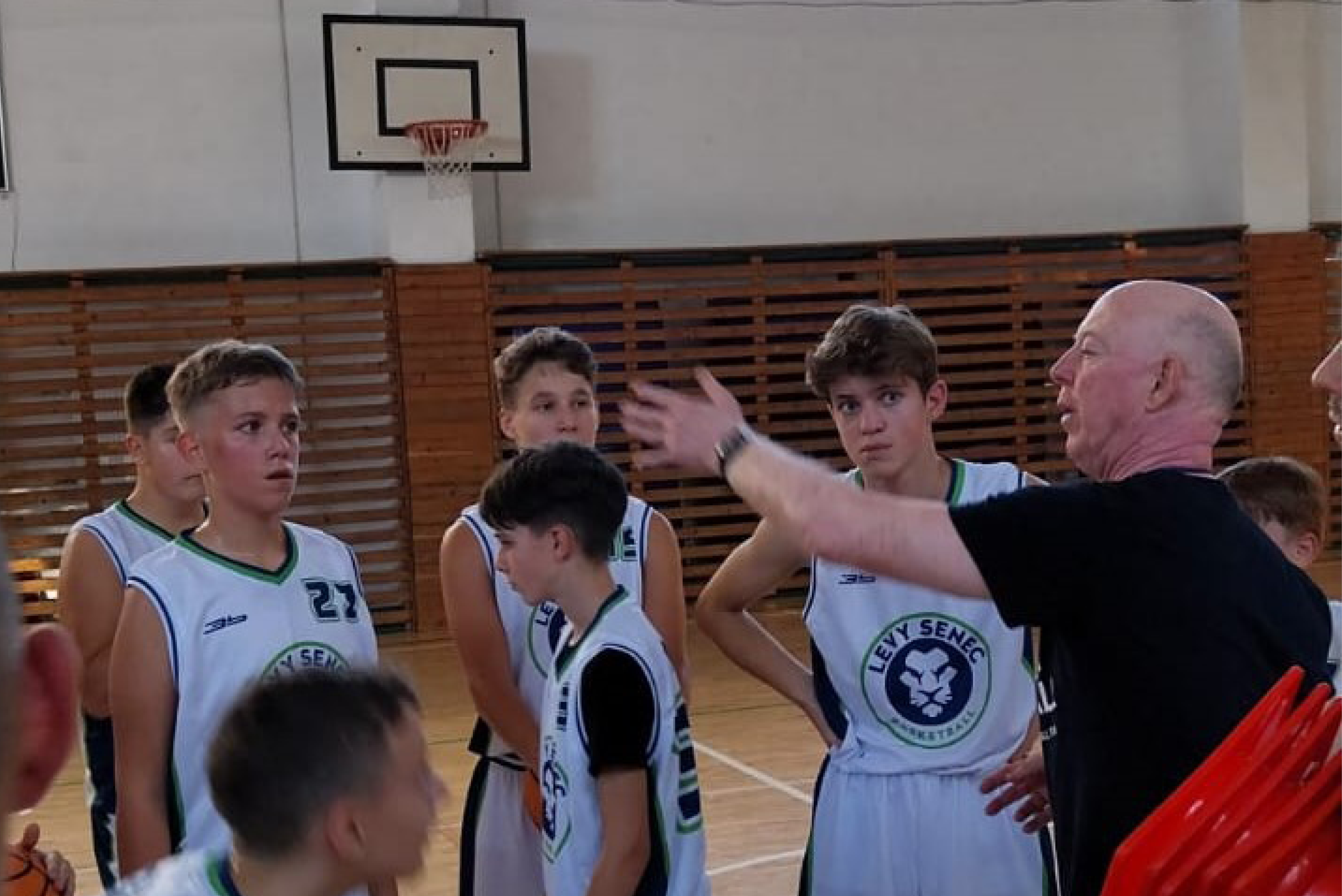 Basketbalový šéftréner Rick Brooks v Senci | Senec